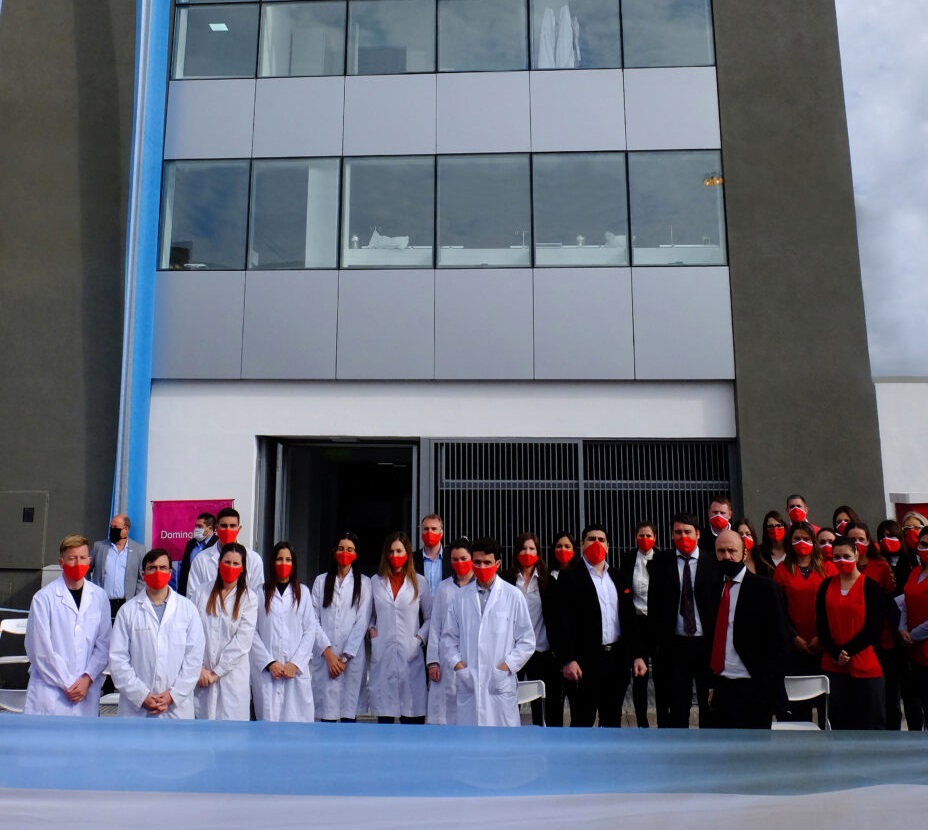 DomínguezLab, elegido para la medición de muestras de suero equino - UIER